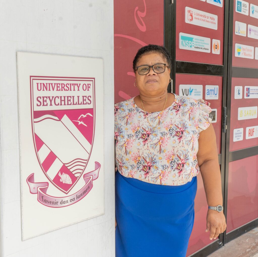 Anne Albert - University Of Seychelles